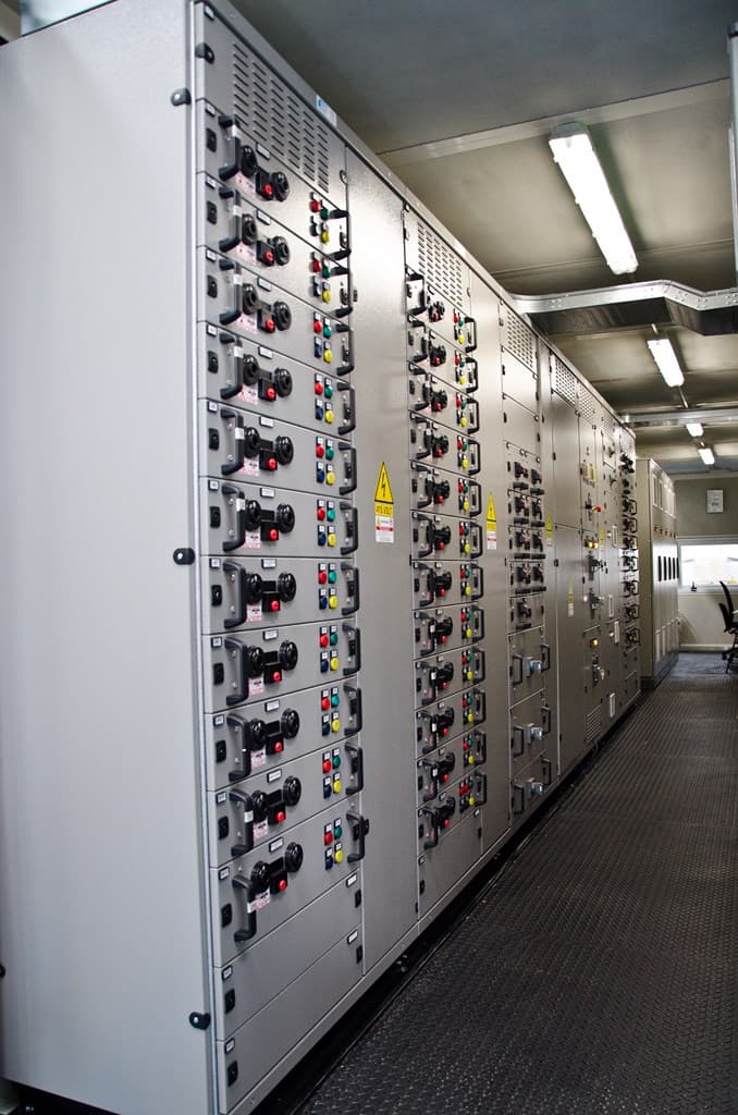 CT-CR - Containerized operator control rooms - Costruzioni ...