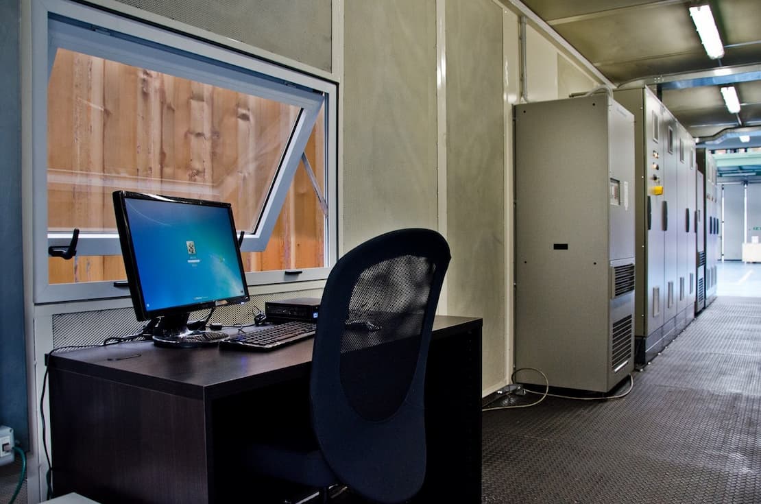 CT-CR - Containerized operator control rooms - Costruzioni ...