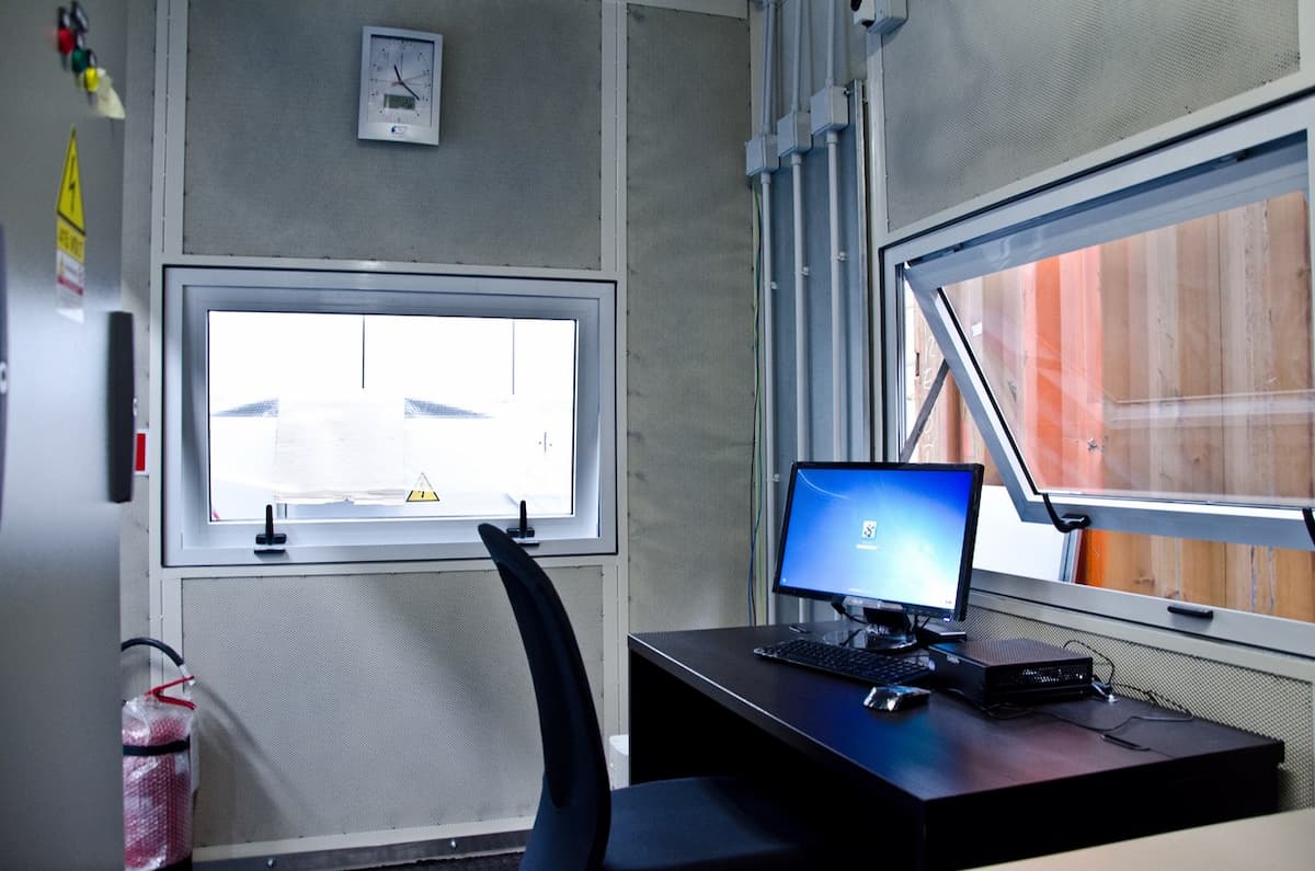 CT-CR - Containerized operator control rooms - Costruzioni ...