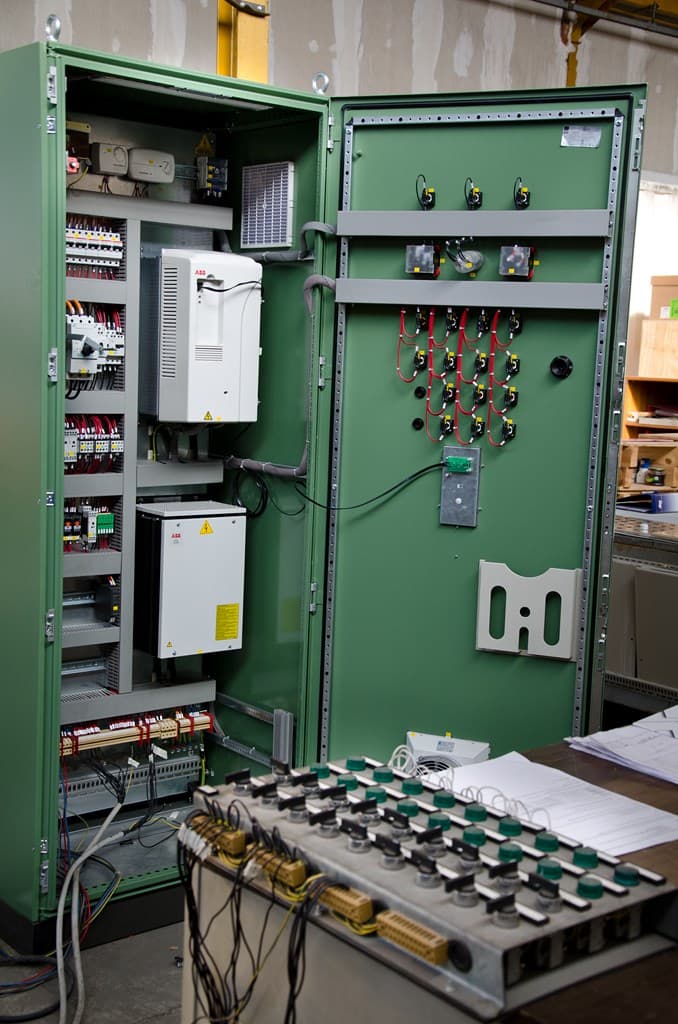 Automation Electrical Panels - Costruzioni Elettrotecniche CEAR s.r.l.